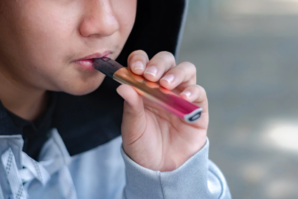 WHO: E-cigarete u svijetu koristi najmanje 15 milijuna tinejdžera - HRT