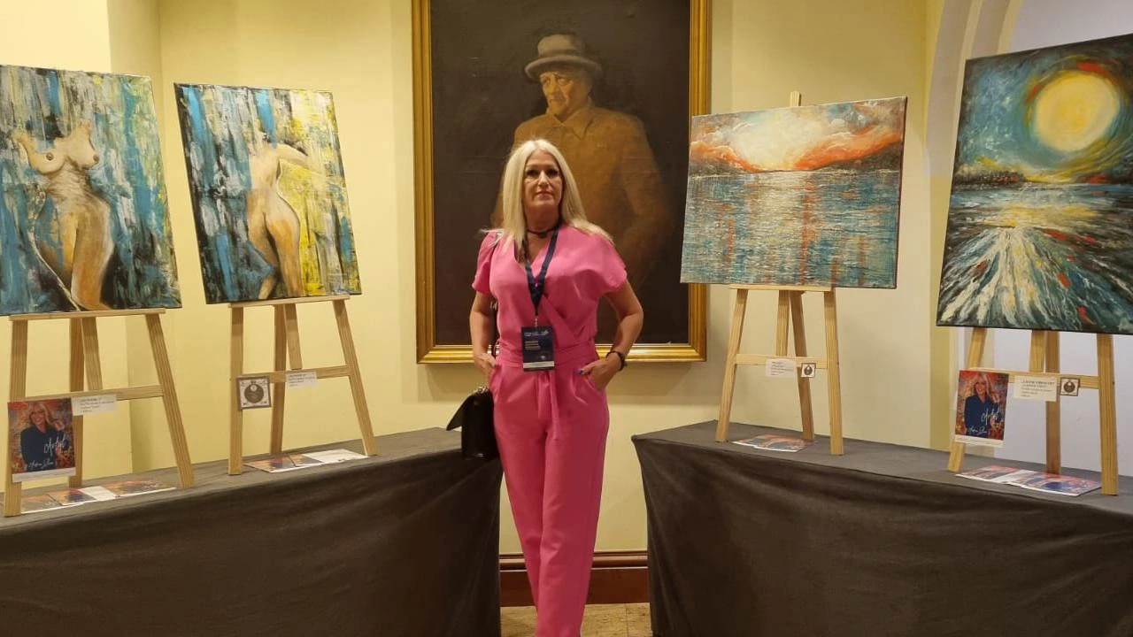 HRT: Exposición de obras de arte en el Encuentro G2