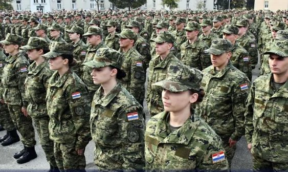 HRT: Military service: Training of first conscripts at the end of the ...
