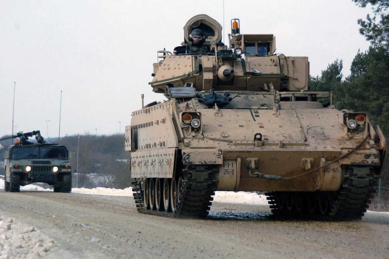 HRT: First Croatian Bradley vehicles purchased from US arrive