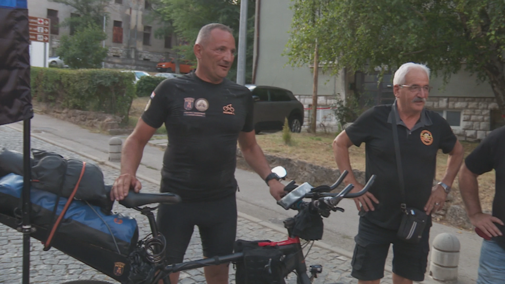 U dva dana biciklom prešao put od Varaždina do Knina dug 390 kilometara ...