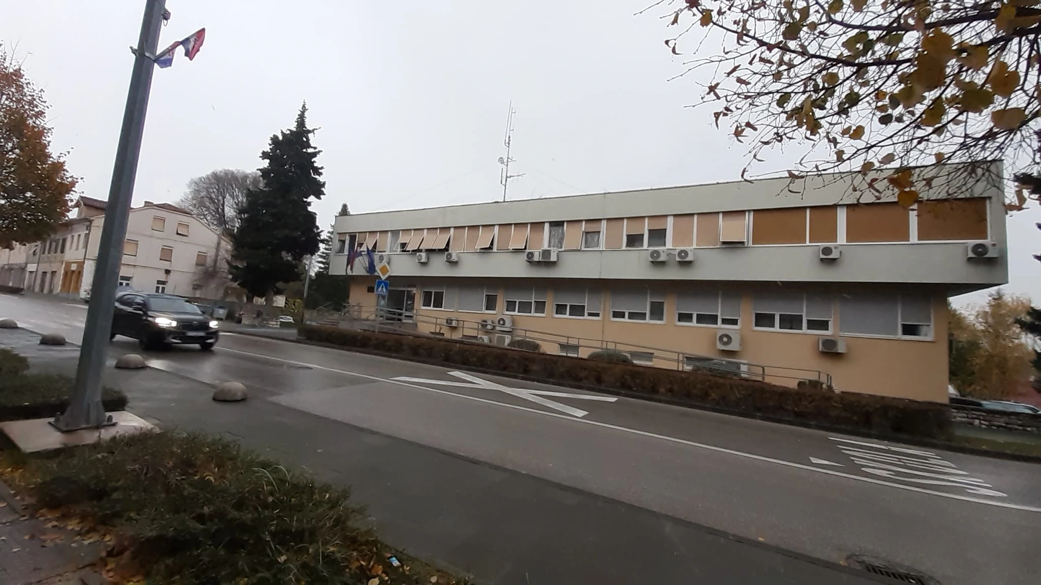 Uzrok požara u Policijskoj postaji Knin najvjerojatnije je tehničke ...