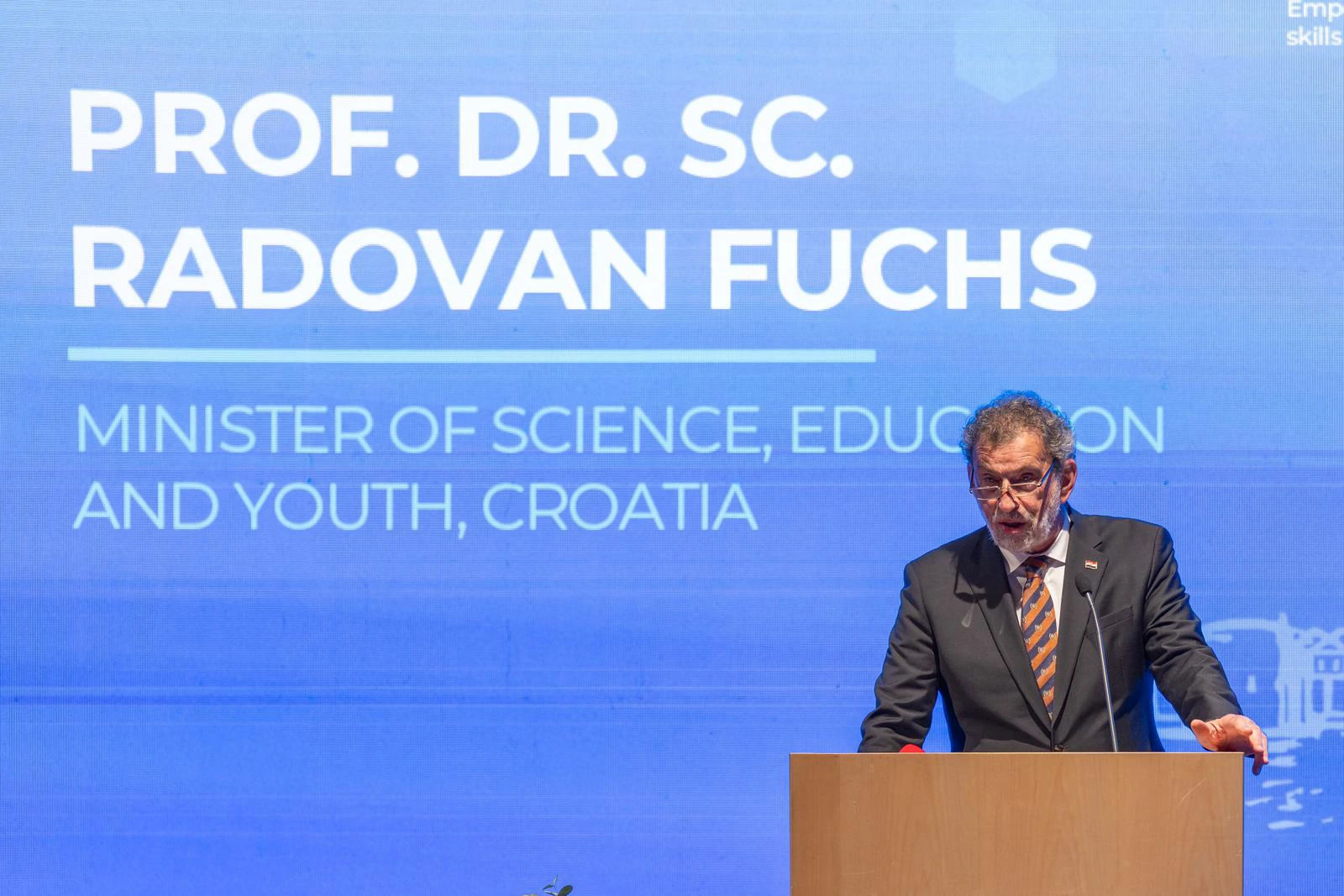 MZOM: Novi model financiranja za tri hrvatska sveučilišta - HRT