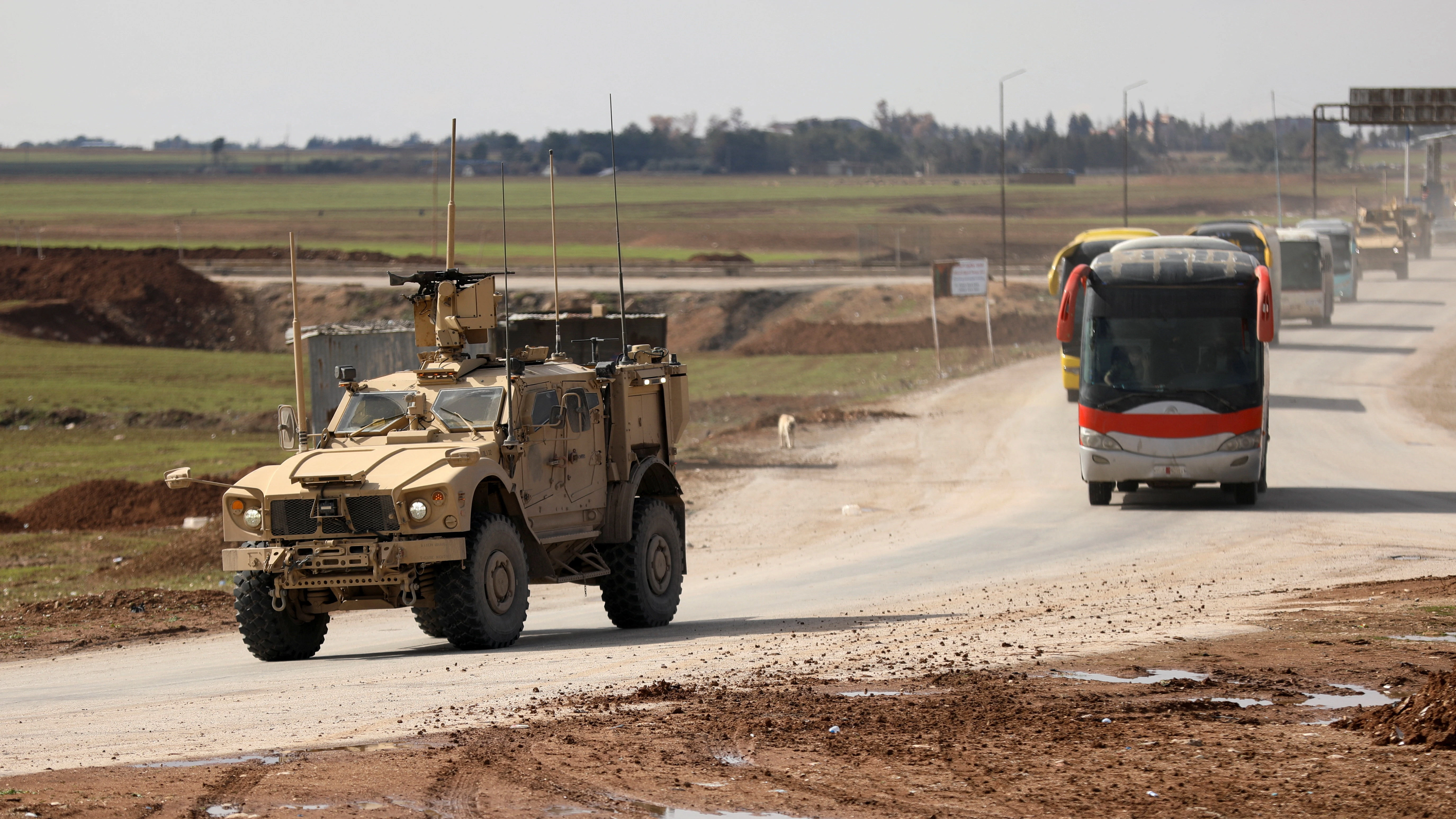 Američka vojska završila operaciju premještanja boraca ISIS-a iz Sirije ...
